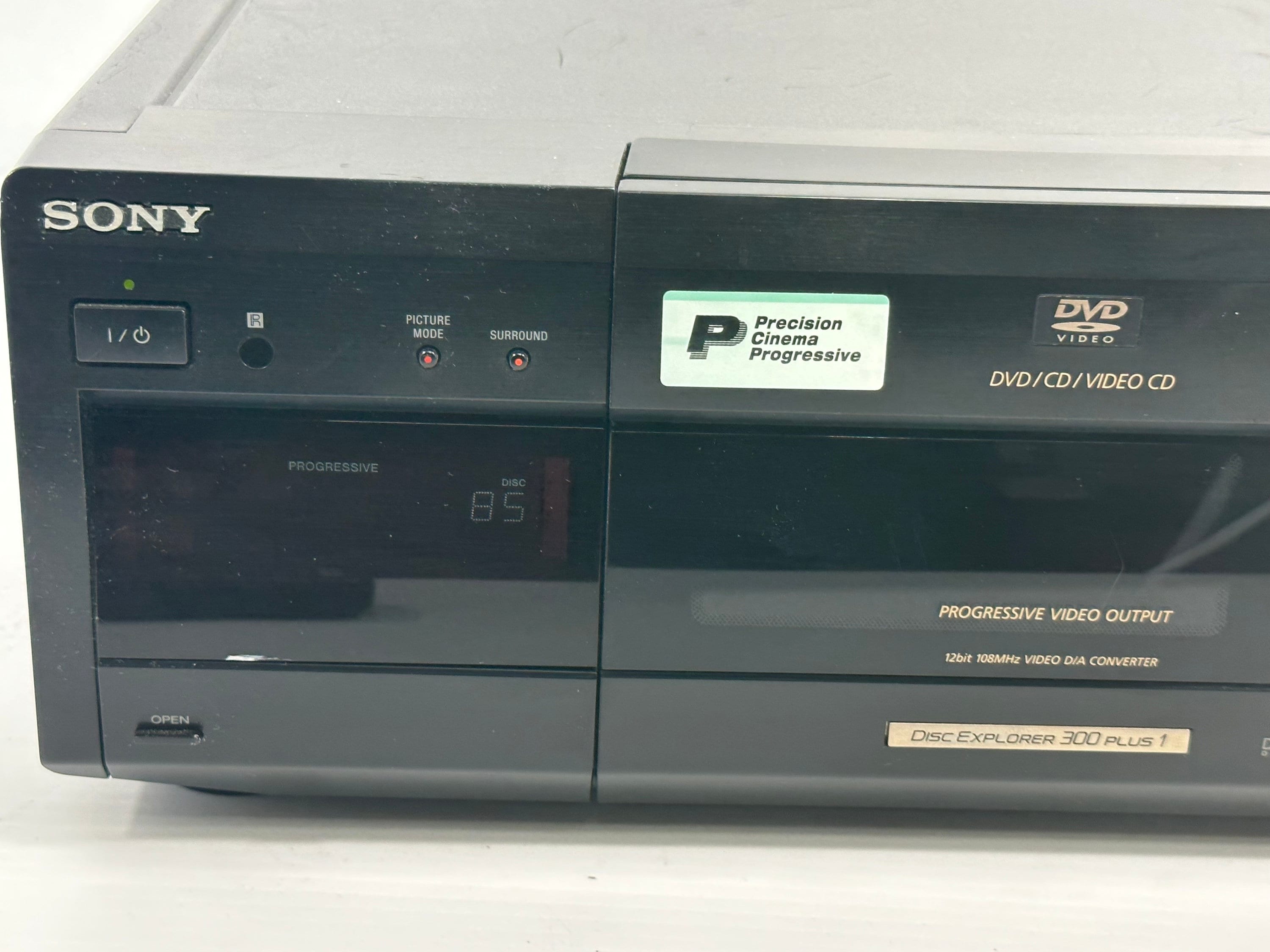 Vintage Sony DVP-CX875P CD/DVD Changer 300-disc With Remote Tested ...