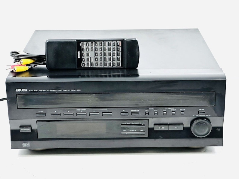 Yamaha CDM-900 High End 110 Disc Natural Sound CD Changer Tested With ...