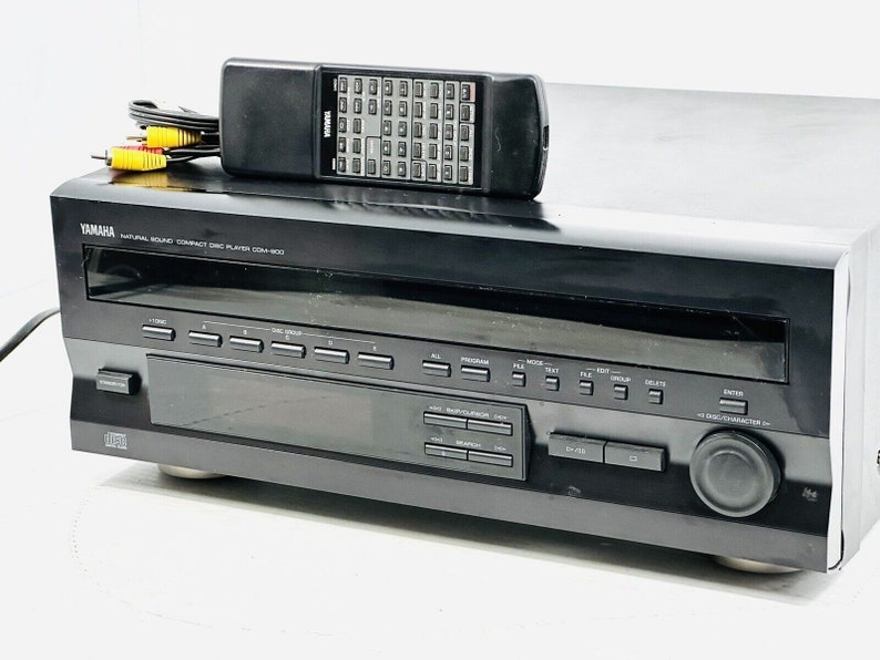 Yamaha CDM-900 High End 110 Disc Natural Sound CD Changer Tested With ...