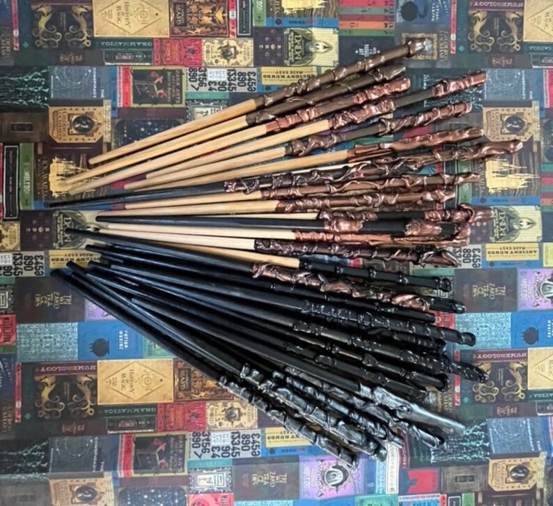 20 Magic Wands Party Favors Cosplay Witch Wizard - Etsy