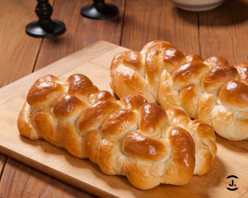 Personalized Solid Wood Challah Board Handmade Mahogany Bread Board ...