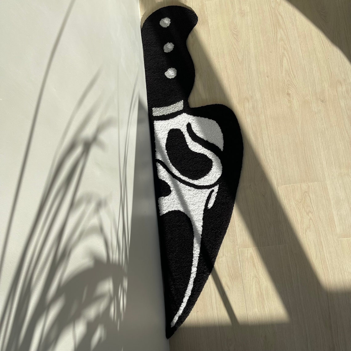 Already Made Rug, READY TO SHIP Halloween Home Decor, Scream Knife ...