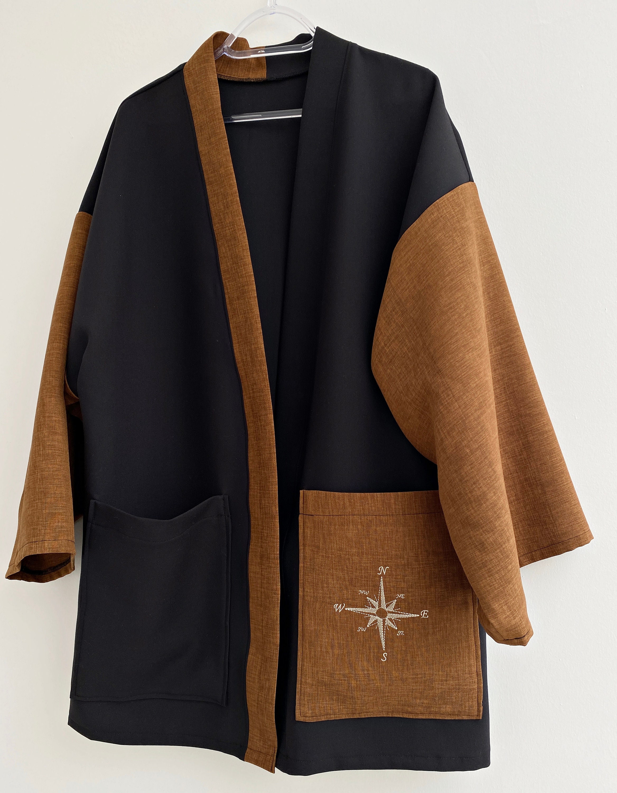 Japanese Haori Jacket, Street Style Travel Kimono, Compass Embroidery ...