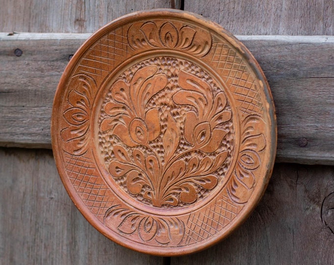 Rare Brown Korond Plate | Corond Folk Pottery | Handmade Carved Floral ...