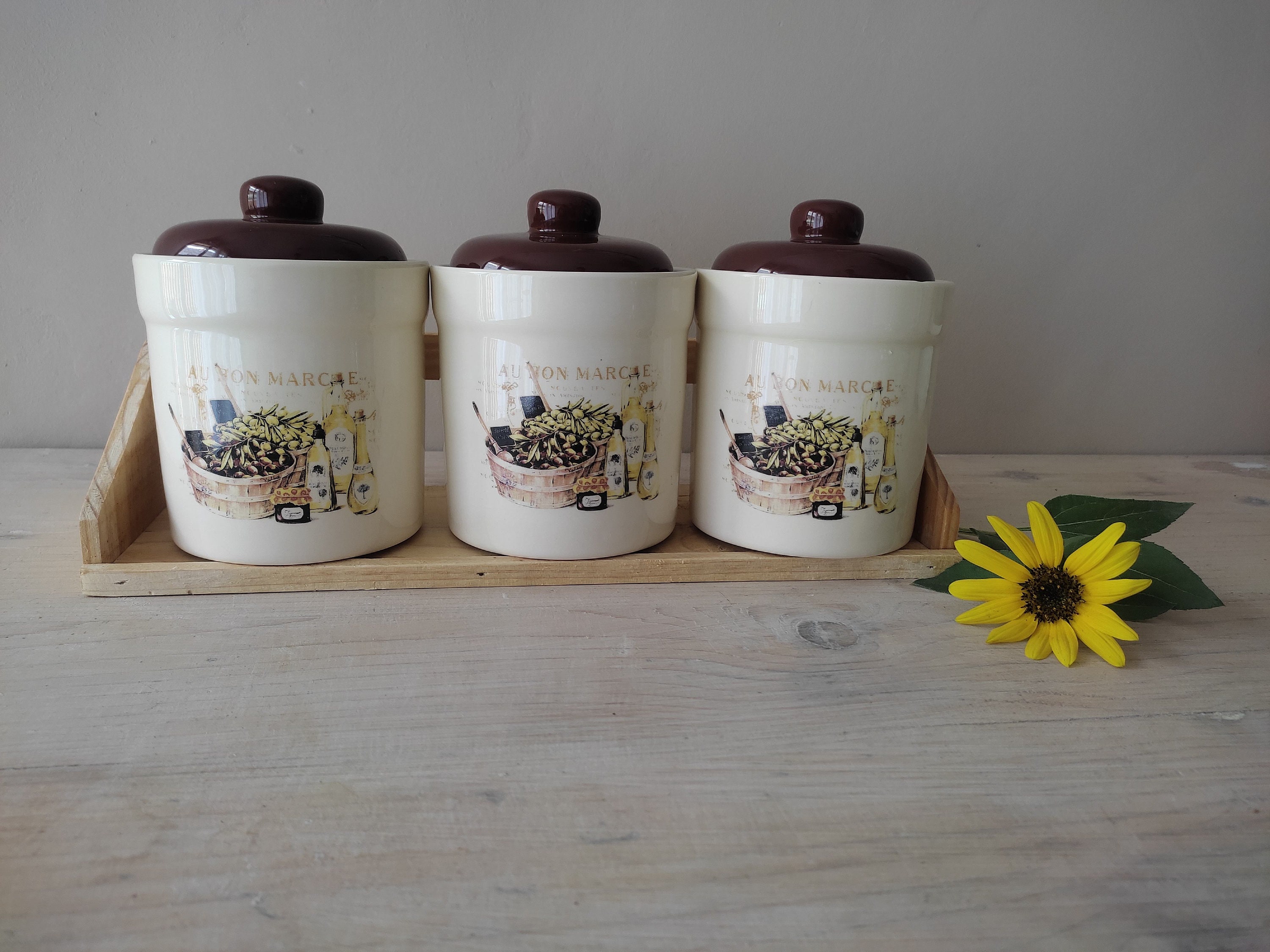 Vintage Ceramic Spice Rack Cabinet for Your Herbs Retro Red Spice Jars ...