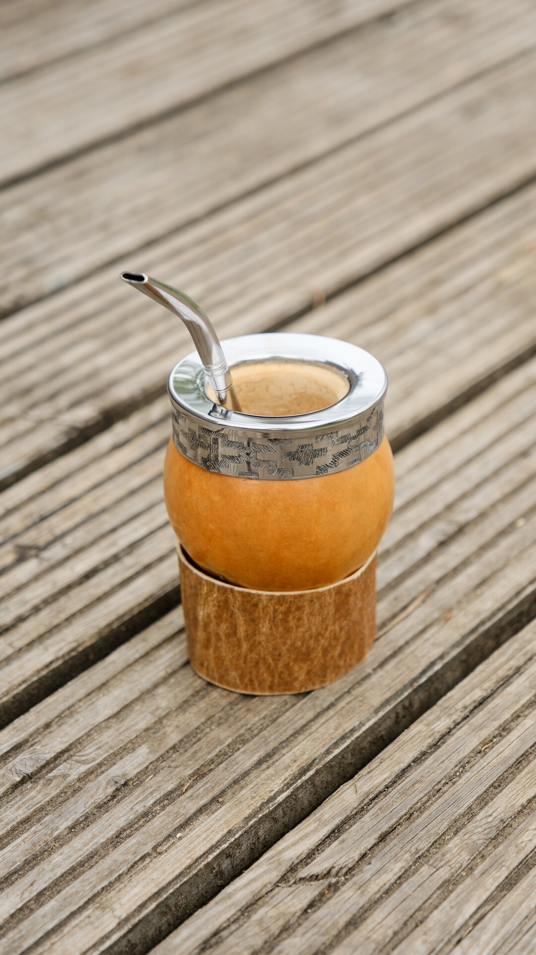 Premium Imperial Mate Gourd With Leather Base With Free Bombilla ...