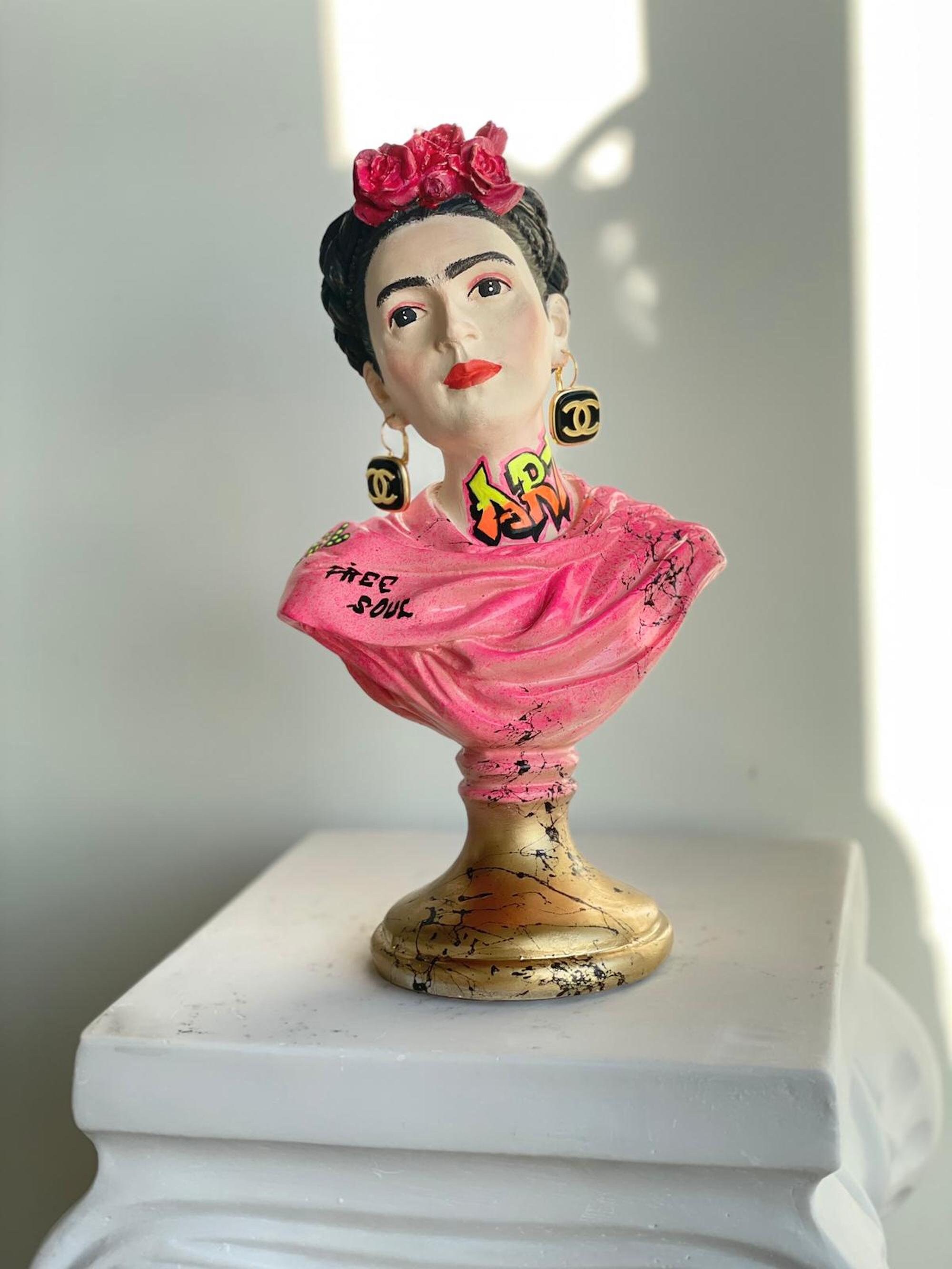 Frida Kahlo Sculpture Graffiti Statue Pop Art Sculpture | Etsy