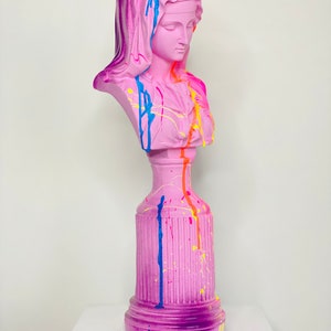 Virgin Mary Statue, Pop Art Virgin Mary Sculpture, Greek Goddess ...