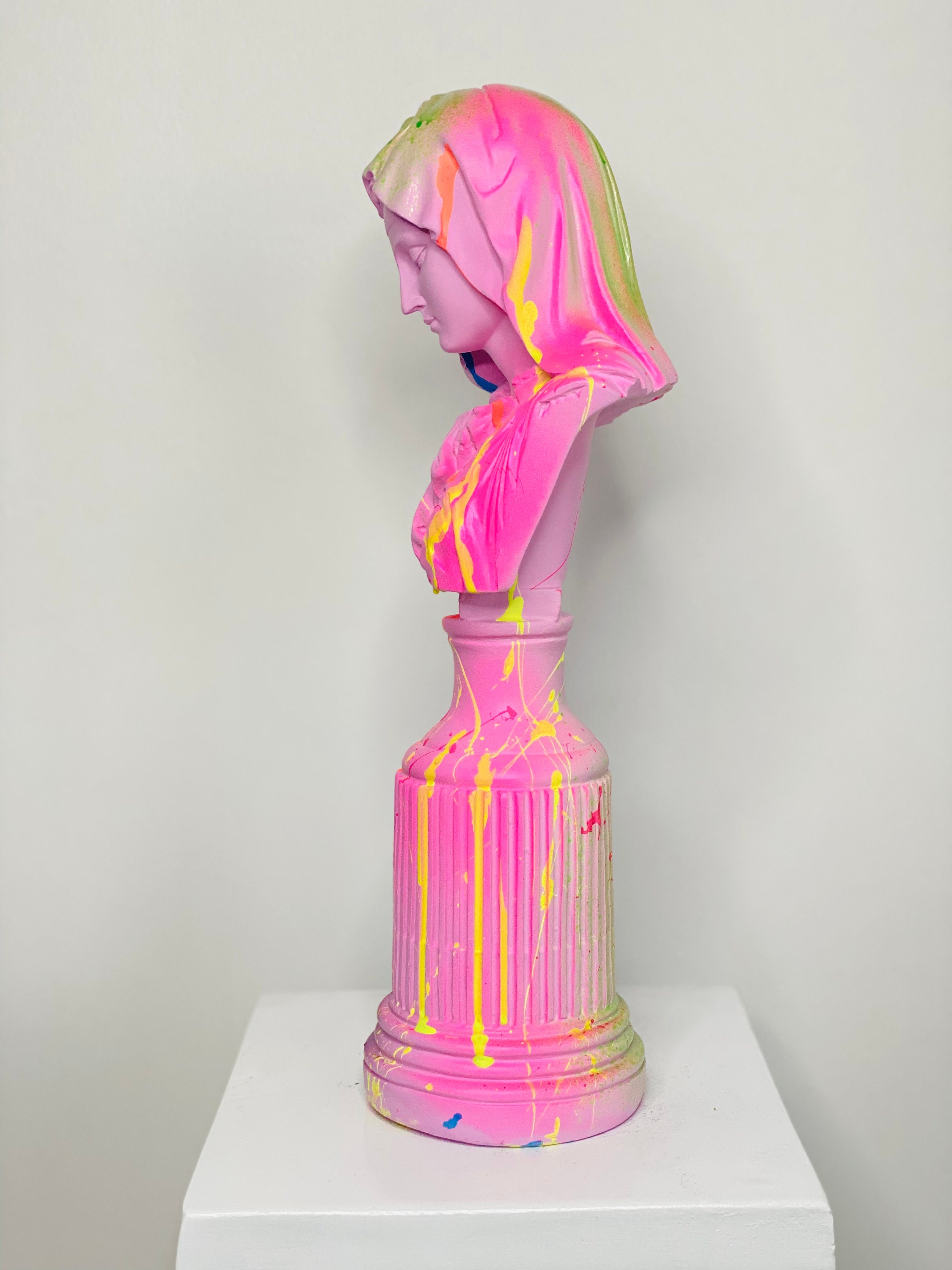 Virgin Mary Statue, Pop Art Virgin Mary Sculpture, Greek Goddess ...