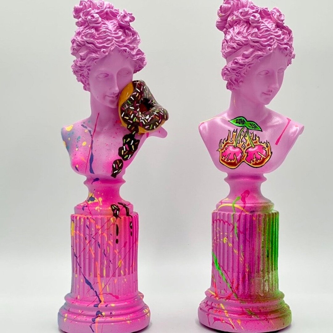 Pop Art Pink Lafayette Sculpture, Aphrodite Sculpture, Venus, Statue ...