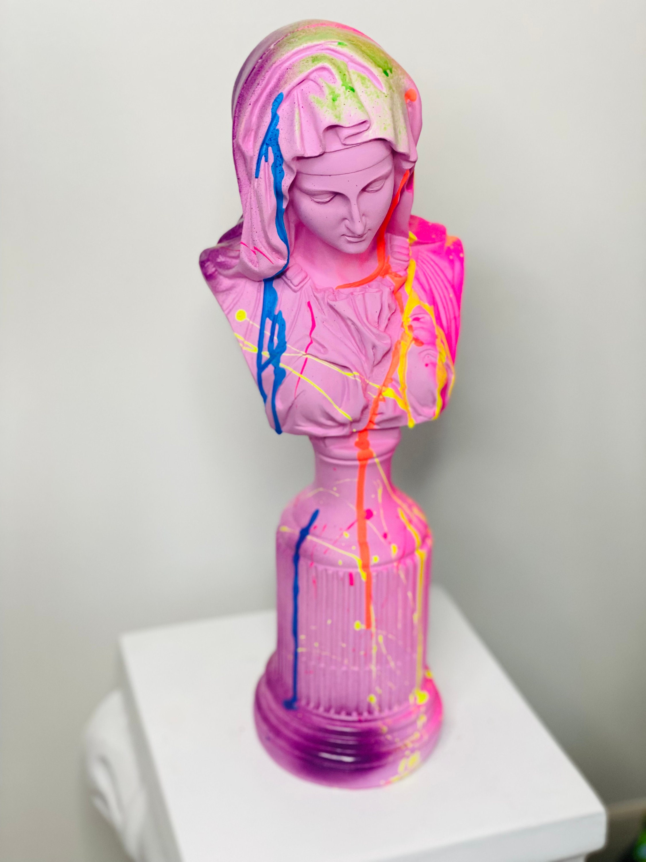 Virgin Mary Statue, Pop Art Virgin Mary Sculpture, Greek Goddess ...