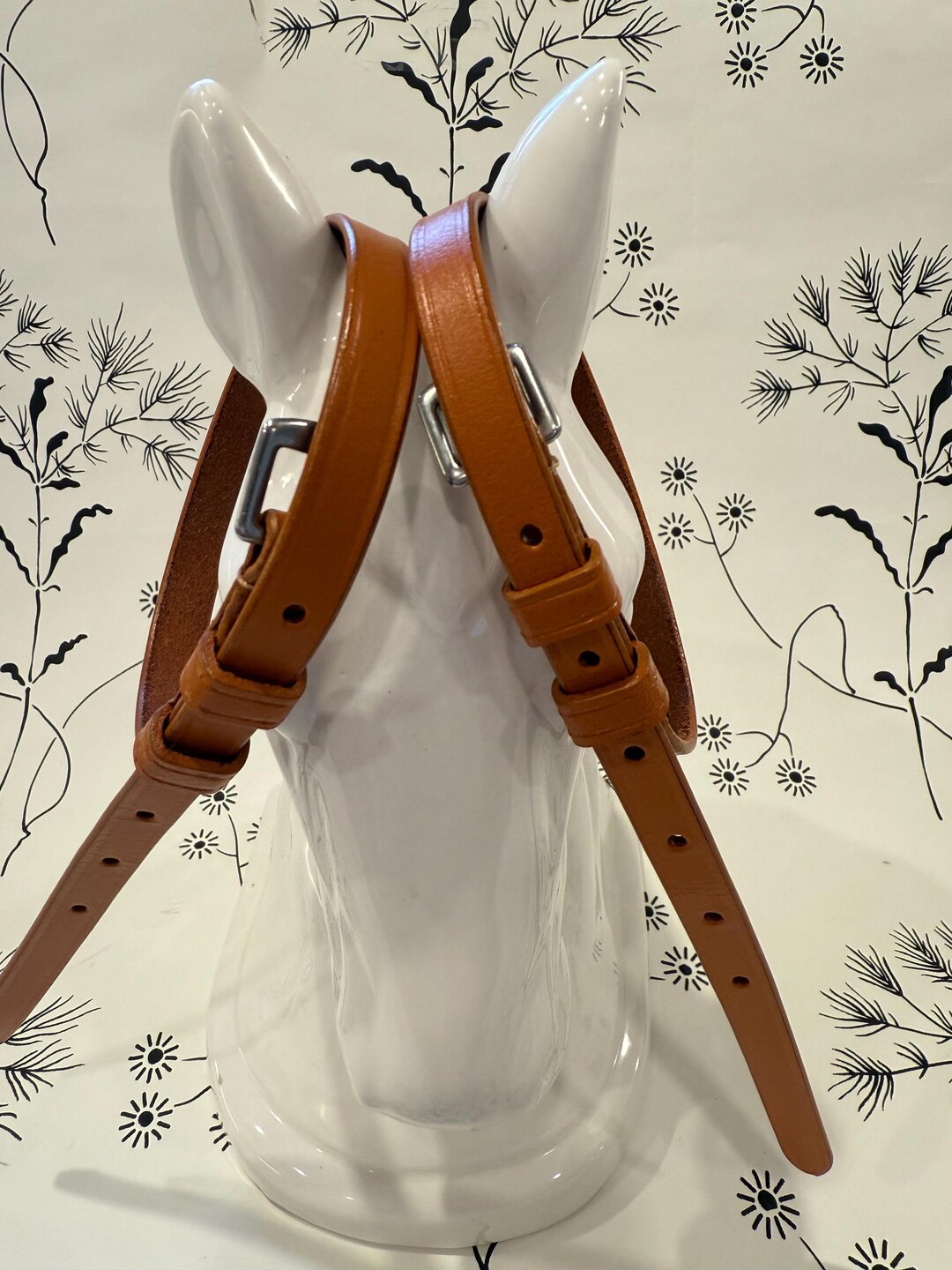 English Leather Colored Spur Straps - Etsy