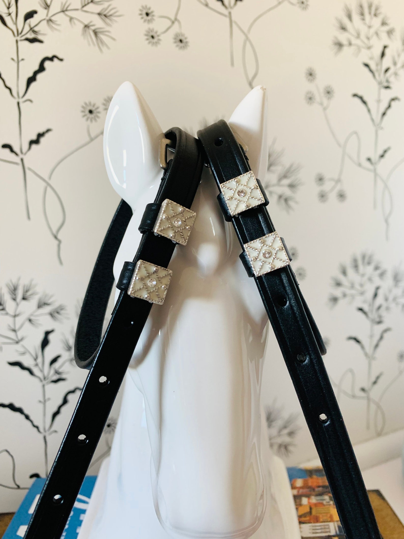 Black Leather English Spur Straps With Charms - Etsy UK