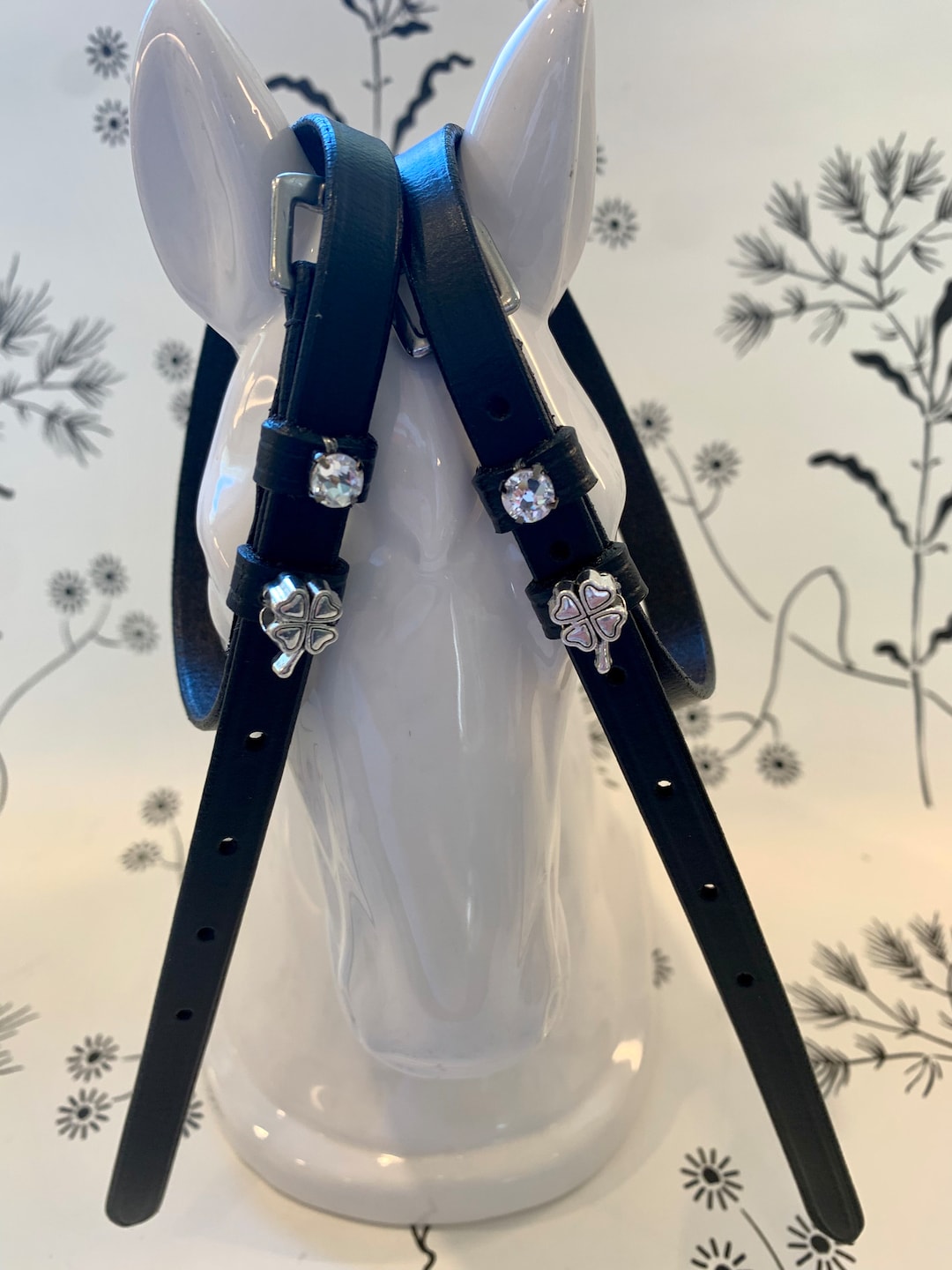 Black English Leather Spur Straps With Charms - Etsy