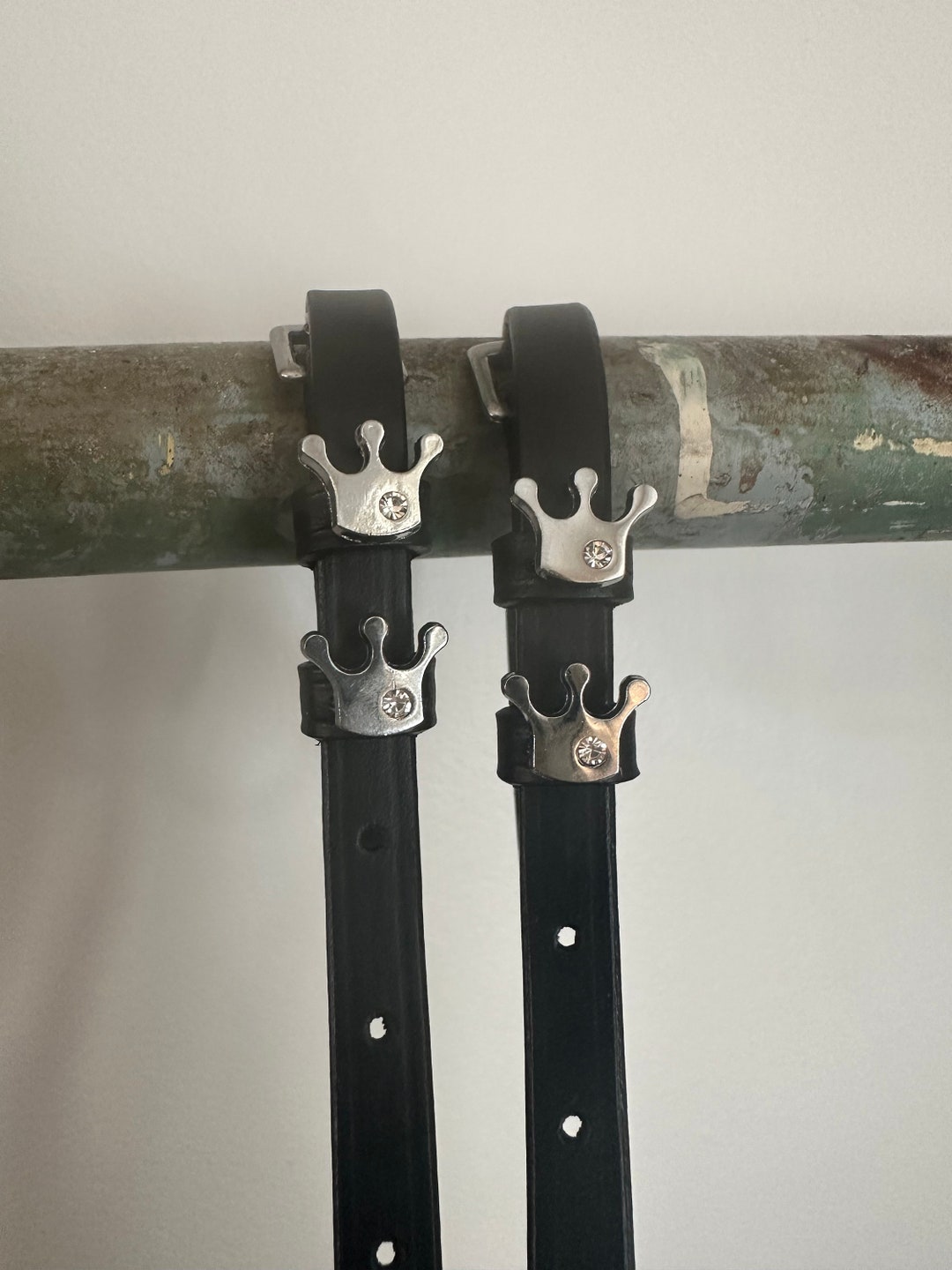 Black English Leather Spur Straps With Silver/crystal Crown Charms - Etsy