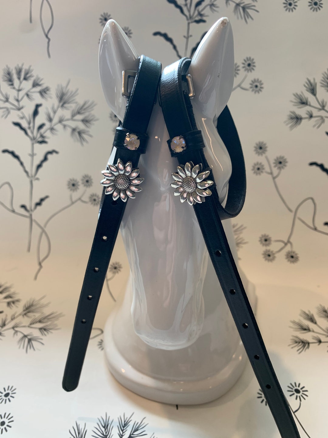 Black English Leather Sunflower Spur Straps - Etsy