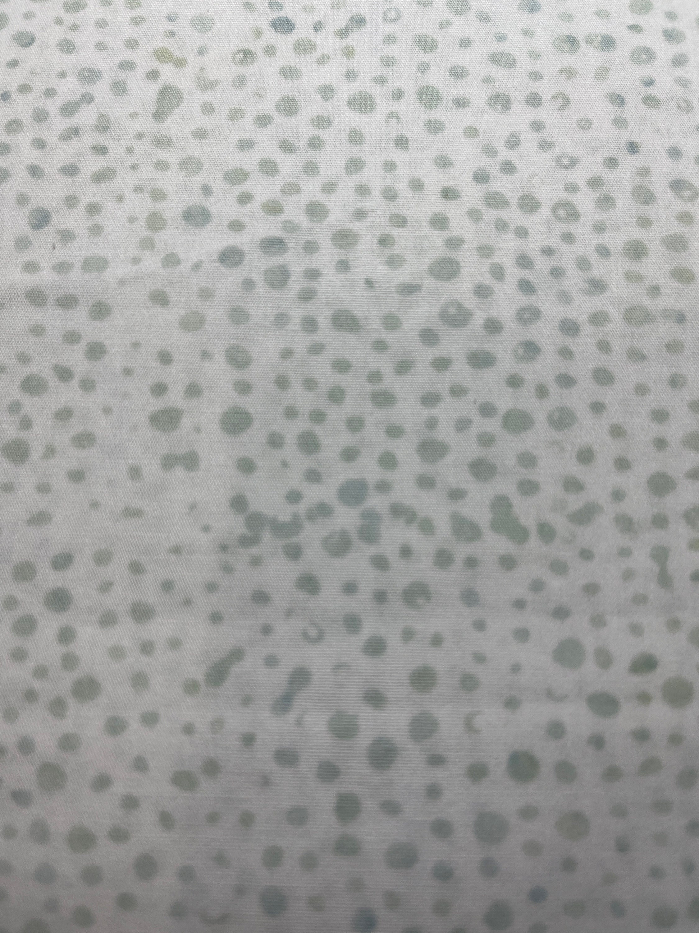 Batik Light Gray Dots on Cream. Island Batiks BTY or BTHY. - Etsy