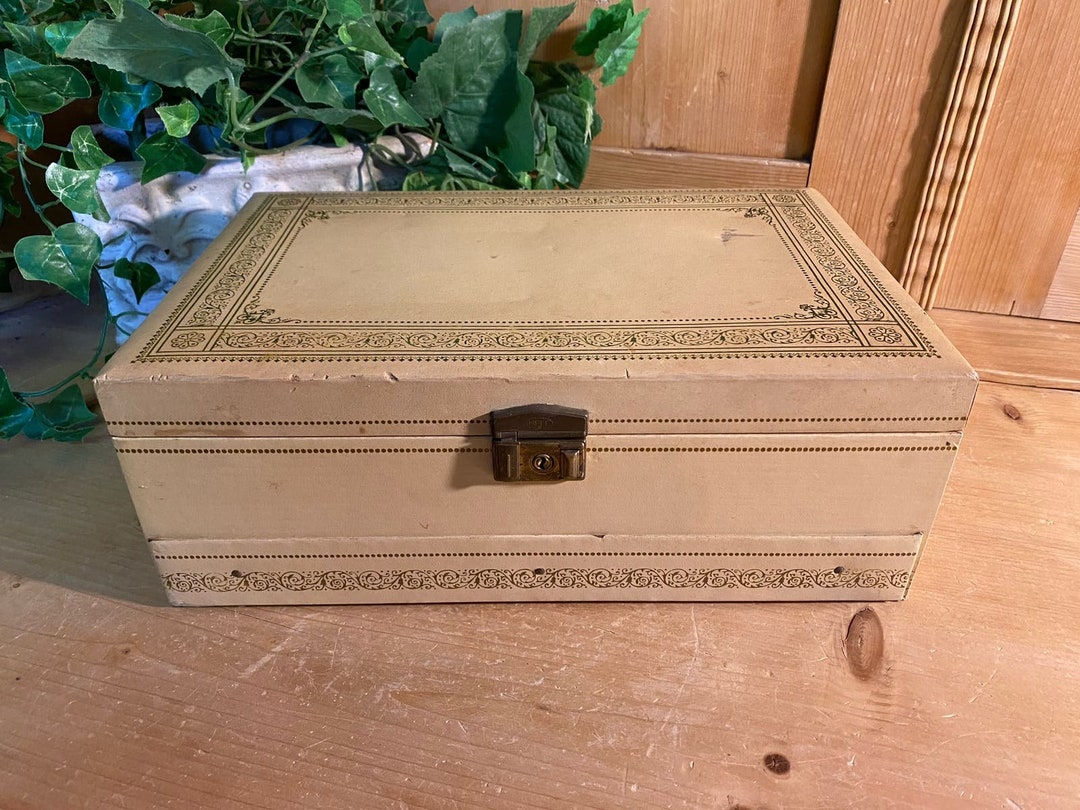 Vintage Cream Jewelry Box Red Velvet Lining and Satin Pockets ...