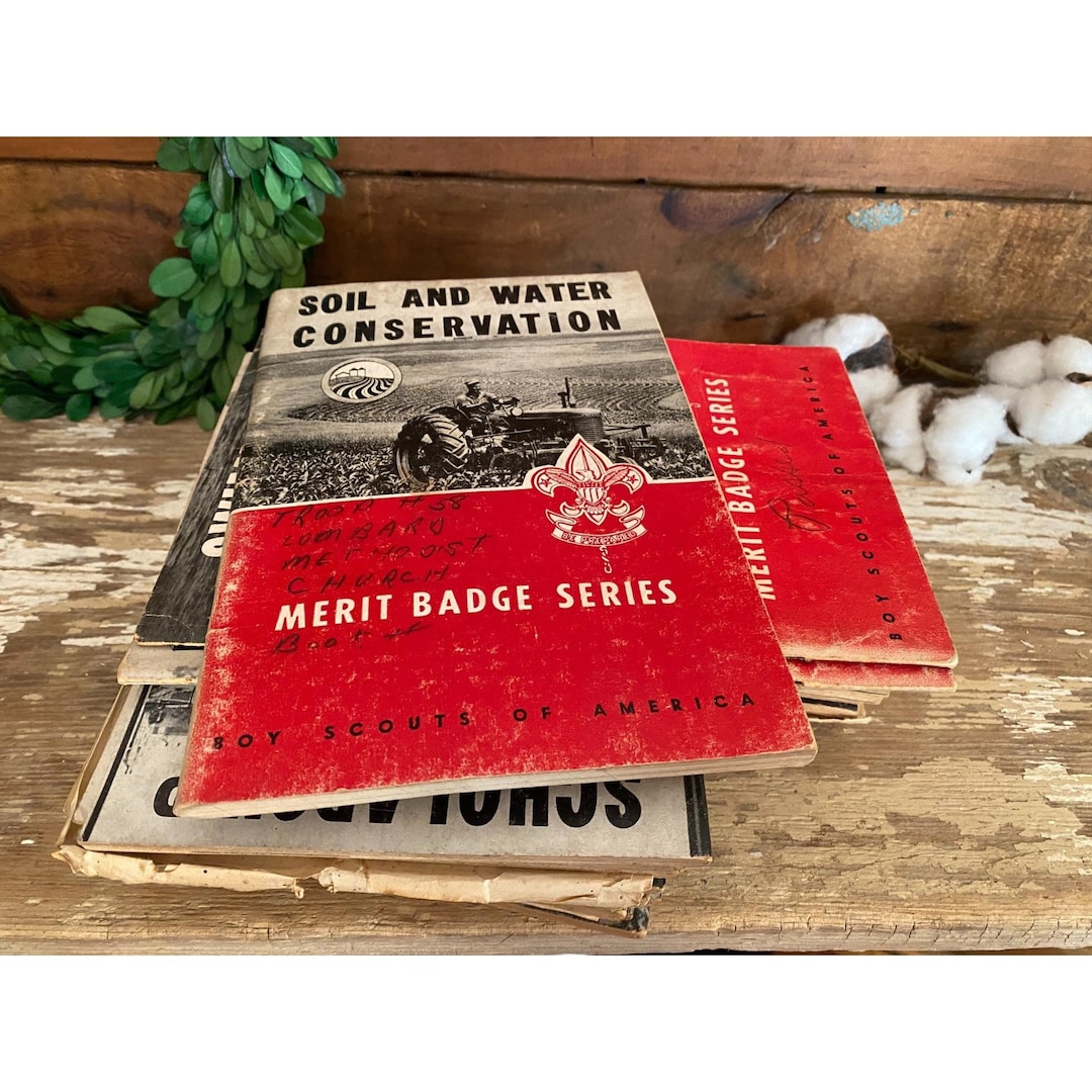 Vintage Boy Scout Merit Badge Books Set of 19 Boy Scout Manuals Vintage ...