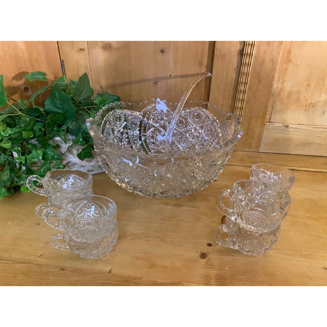 Vintage Clear Pressed Glass Punch Bowl With 8 Cups and Ladle Fostoria ... Vintage Clear Pressed Glass Punch Bowl With 8 Cups and Ladle Fostoria ...
