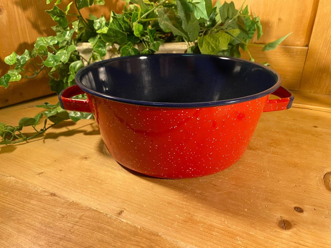 Vintage Speckled Enamel Cooking Pot With Two Handles | Red Speckled ...