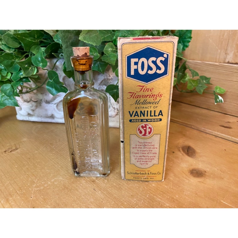 Vintage Empty Foss Glass Vanilla Extract Bottle in Box Foss - Etsy