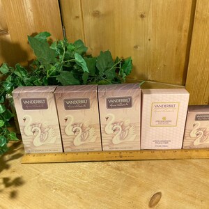 Vintage Gloria Vanderbilt Body Care Collection - Set of 5 | Shampoo ...