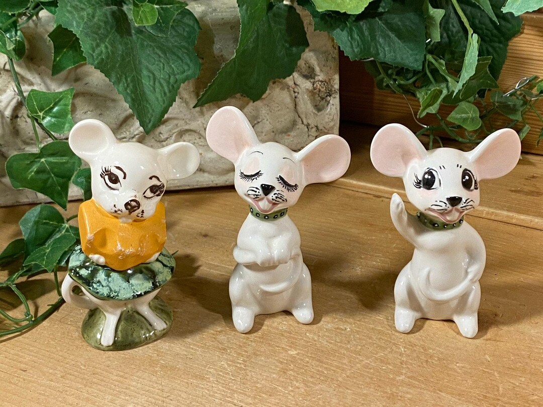 Vintage White Ceramic Mice Figurines - Set of 3 | White Mouse Figurines ...