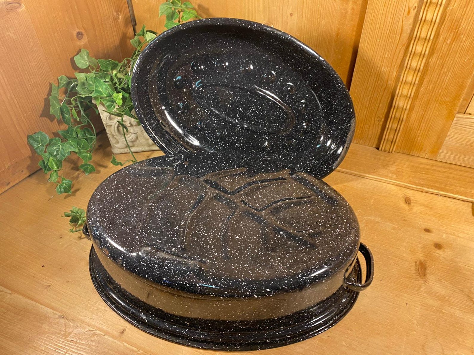 Vintage Speckled Black Enamel Roasting Pan | Enamelware Roaster ...