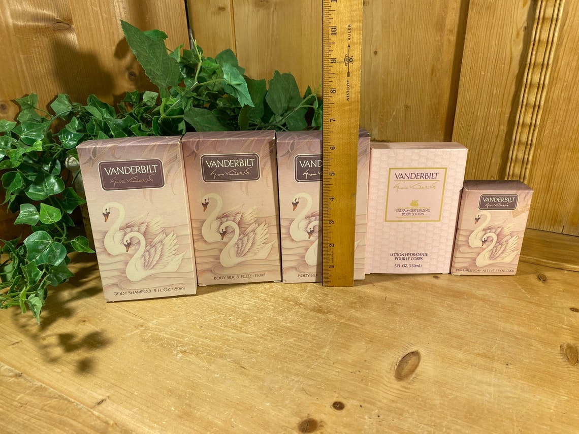 Vintage Gloria Vanderbilt Body Care Collection - Set of 5 | Shampoo ...