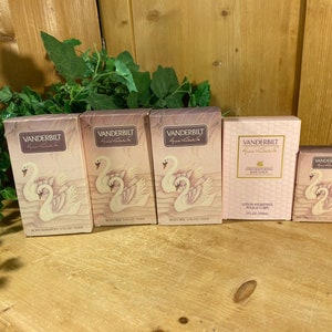 Vintage Gloria Vanderbilt Body Care Collection - Set of 5 | Shampoo ...