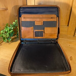 Vintage Genuine Leather Portfolio Boulder Ridge Zippered Leather ...