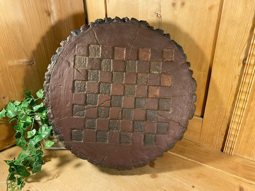 Vintage Faux Log Slice Chessboard Styrofoam Round Faux Wood Chessboard ...