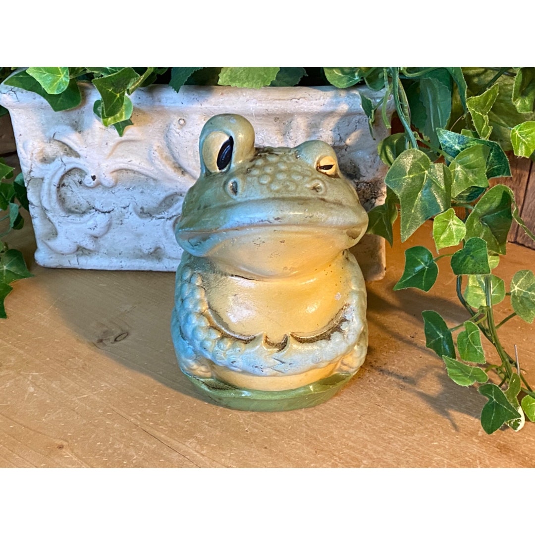 Vintage Kitschy Frog Ceramic Coin Bank Big Eyes Cottagecore Frog Bank ...