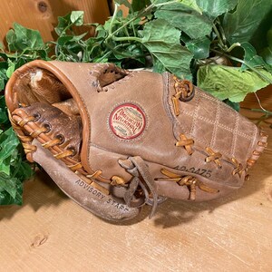 Vintage Spalding Leather Baseball Glove | Full Size Leather Baseball Mitt | Baseball Memorabilia ...
