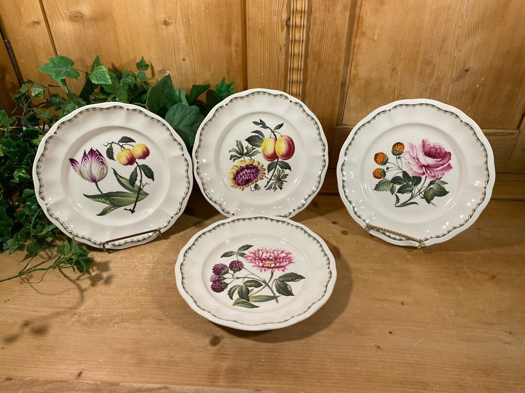Vintage White China Spode Plates With Fruit and Floral Pattern - Set of ...