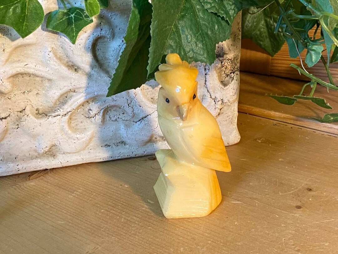 Vintage Yellow Stone Cockatoo | Onyx Bird Figurine | Vintage Bird ...
