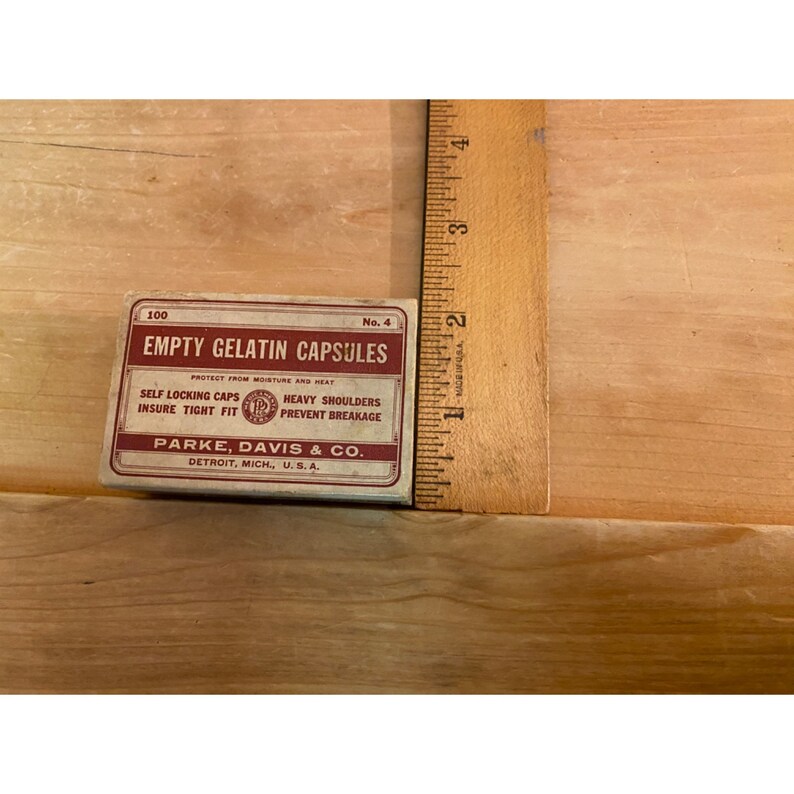 Vintage Box of Empty Geletin Capsules Parke Davis and Co. - Etsy