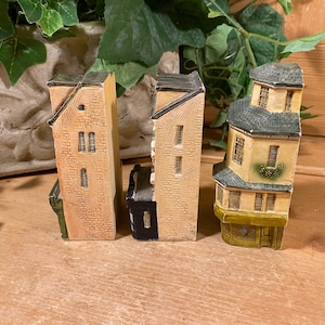Vintage Ceramic Village House Figurines - Set of 3 | Lilliput Lane ...