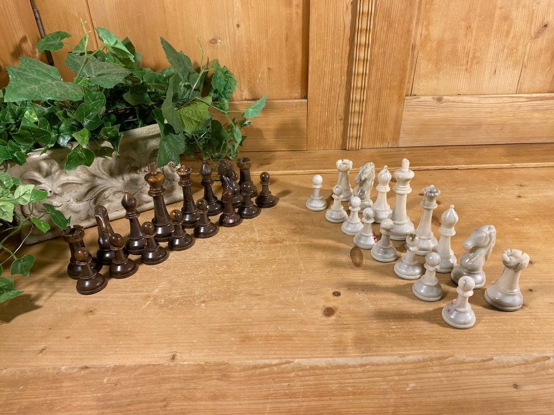 Vintage Plastic Chess Pieces (no Board) | Classic Board | Retro Chess ...