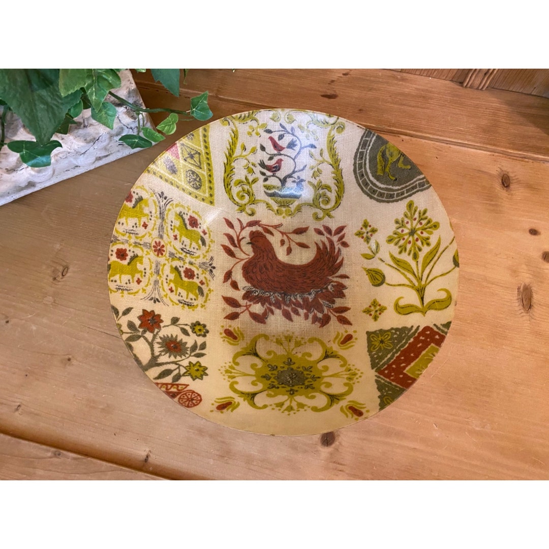 Vintage Patchwork Hen on A Nest Plastic Serving Bowl | Folk Floral ...