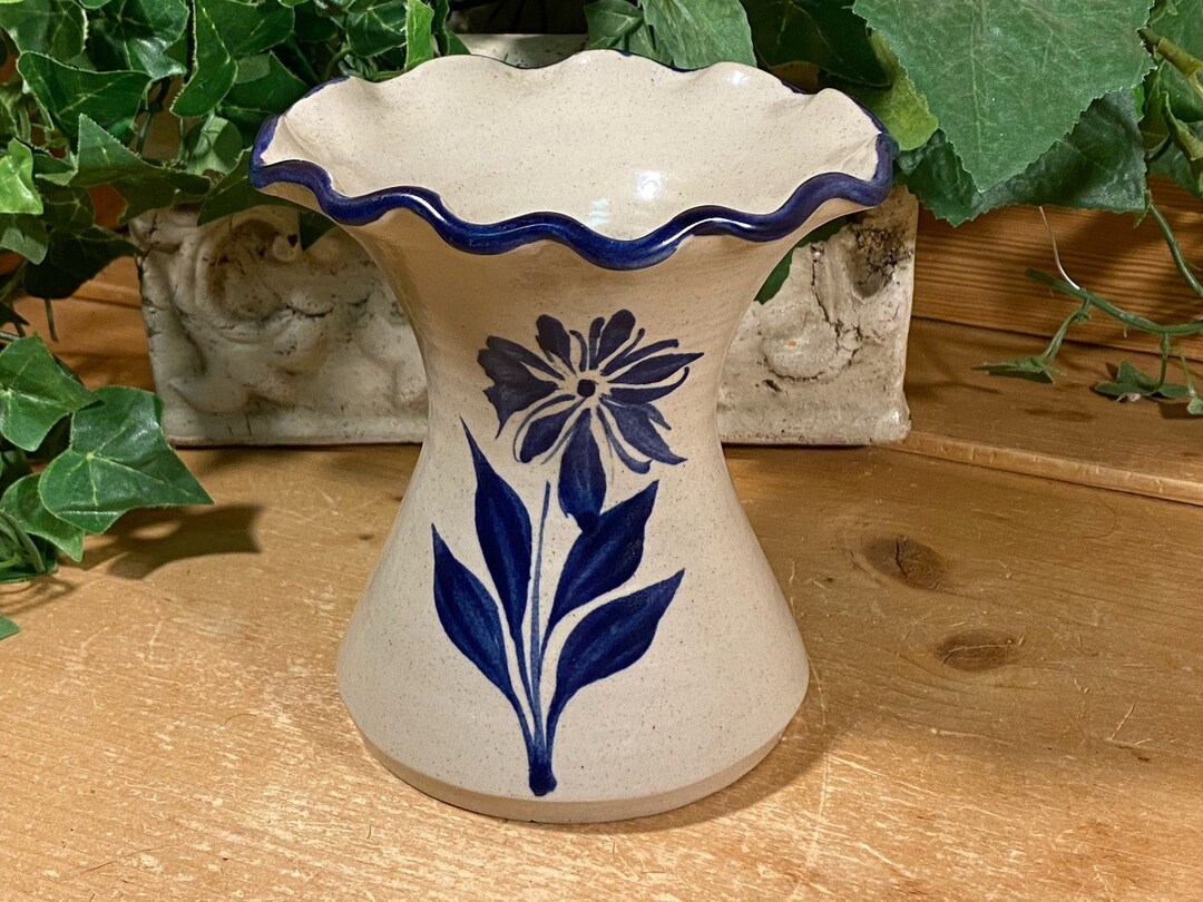 Vintage Salt Glazed Floral Vase Williamsburg Stoneware Pottery White ...