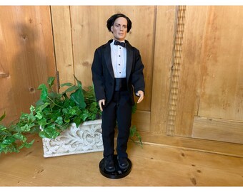 Robert Tonner Doll Stand - Etsy