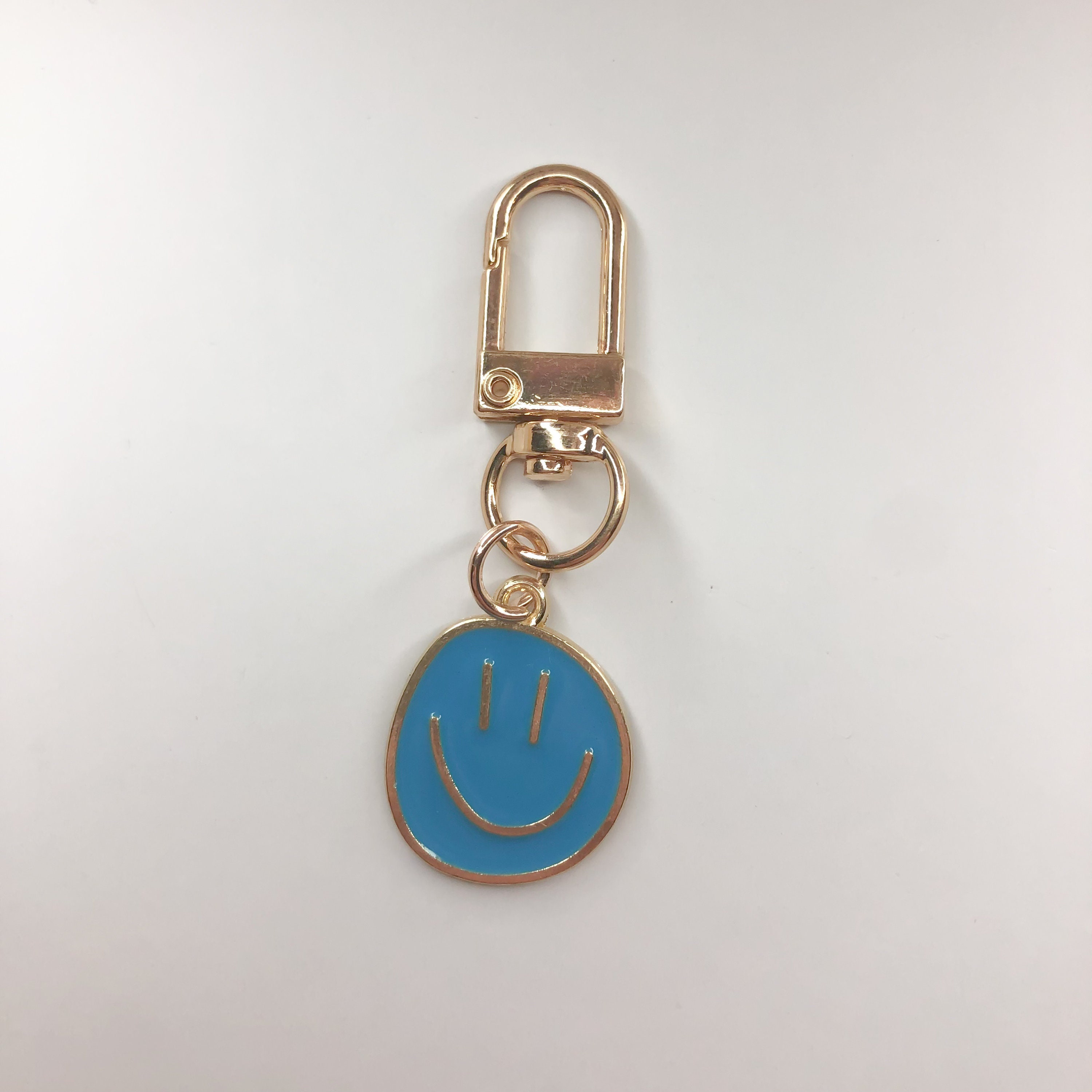 Smiley Face Keychains [SHIPS FROM USA] - Etsy