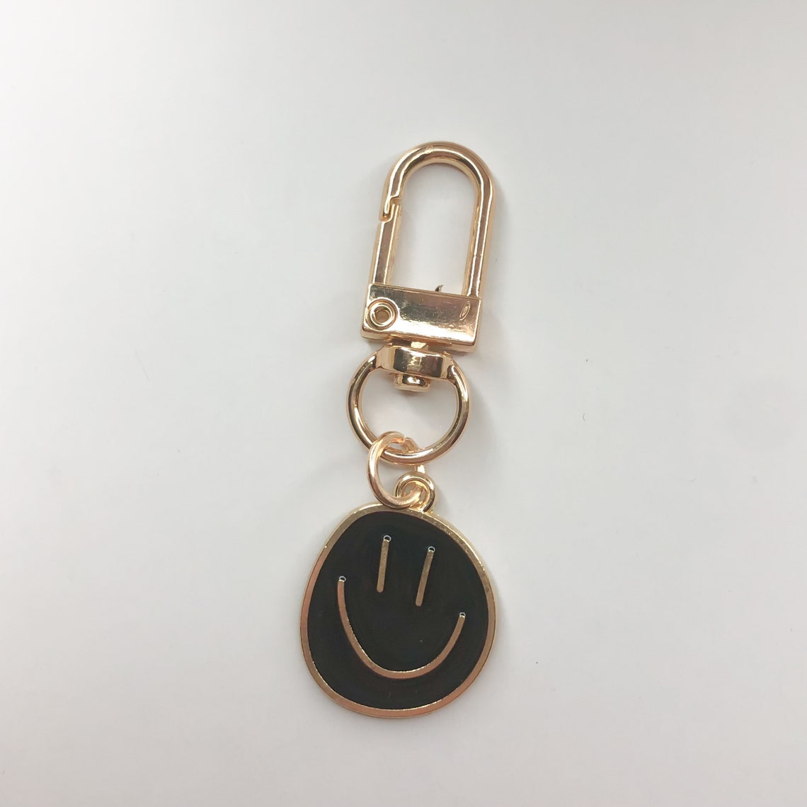 Smiley Face Keychains [SHIPS FROM USA] - Etsy