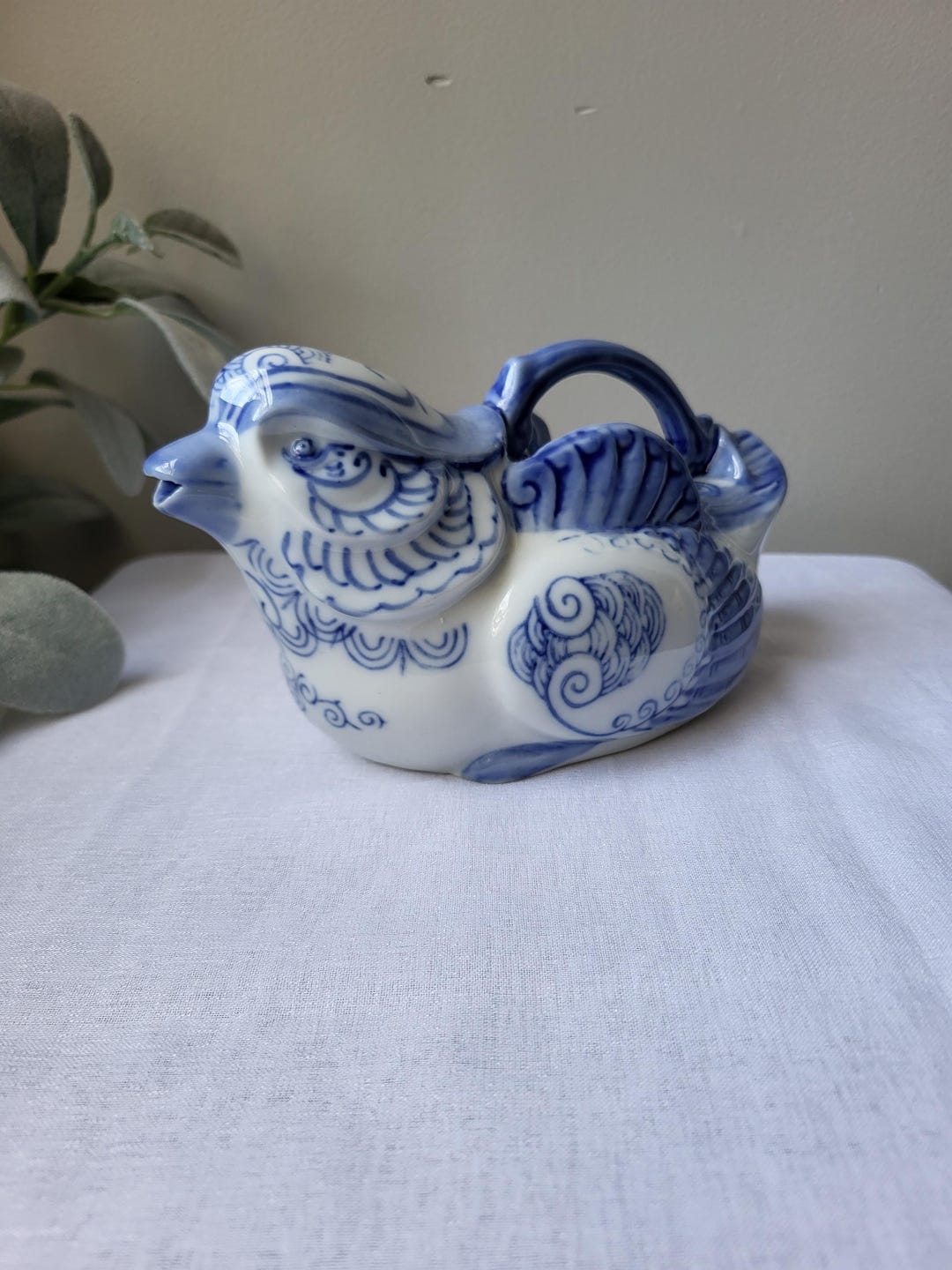 Vintage Chinoiserie Blue and White Phoenix Ceramic Bird Figurine Teapot ...