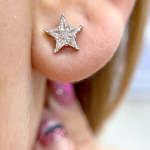18k Kite Cut Diamond Invisible Setting Star Shaped Stud - Etsy