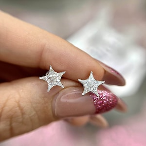 18k Kite Cut Diamond Invisible Setting Star Shaped Stud - Etsy