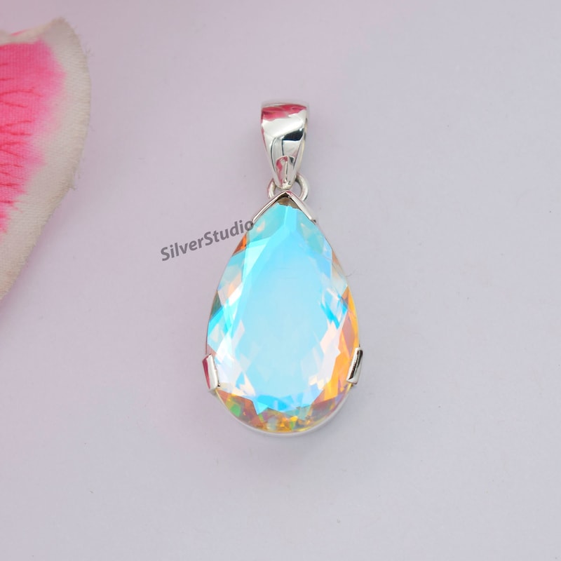 925 Aura Quartz Pendant - Etsy UK