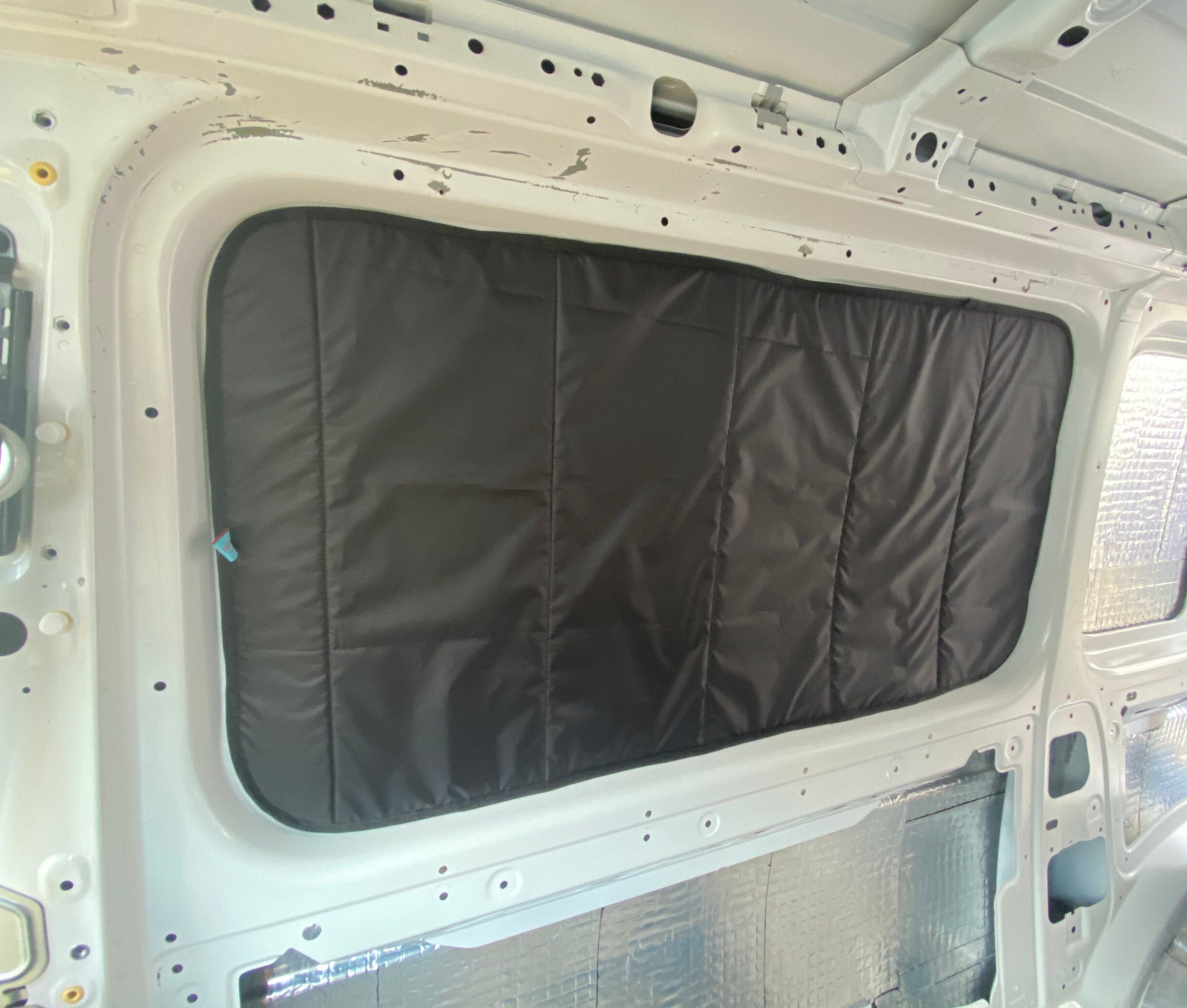 VW T5, T5.1, T6, T6.1 Magnetic Thermal Window Blinds Transporter ...